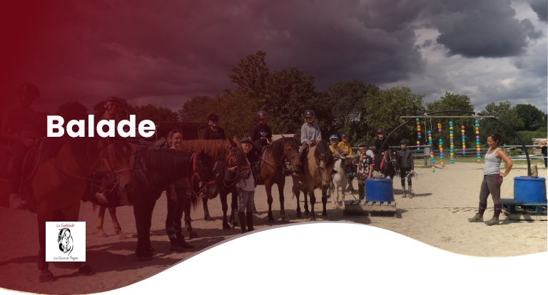 LA CAVALADE : balade équestre à Trayes.